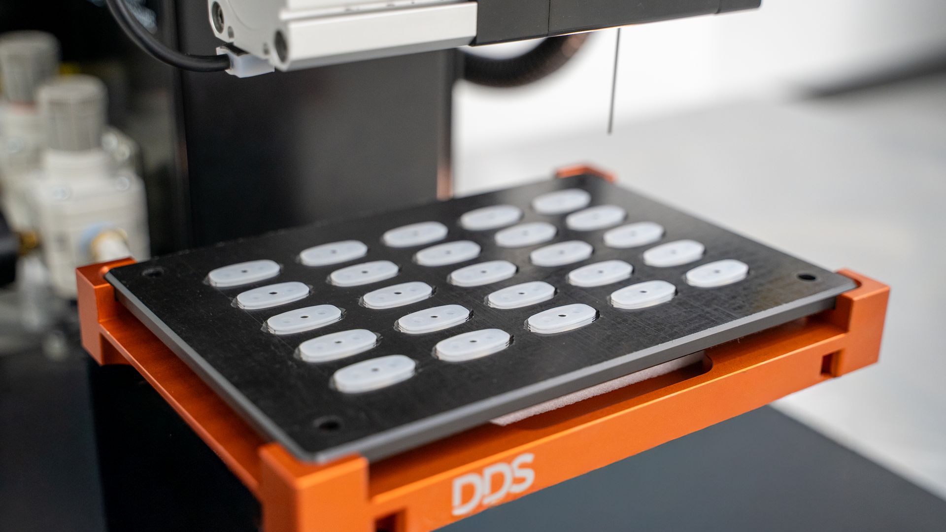 Benchtop Filler | Detroit Dispensing Solutions